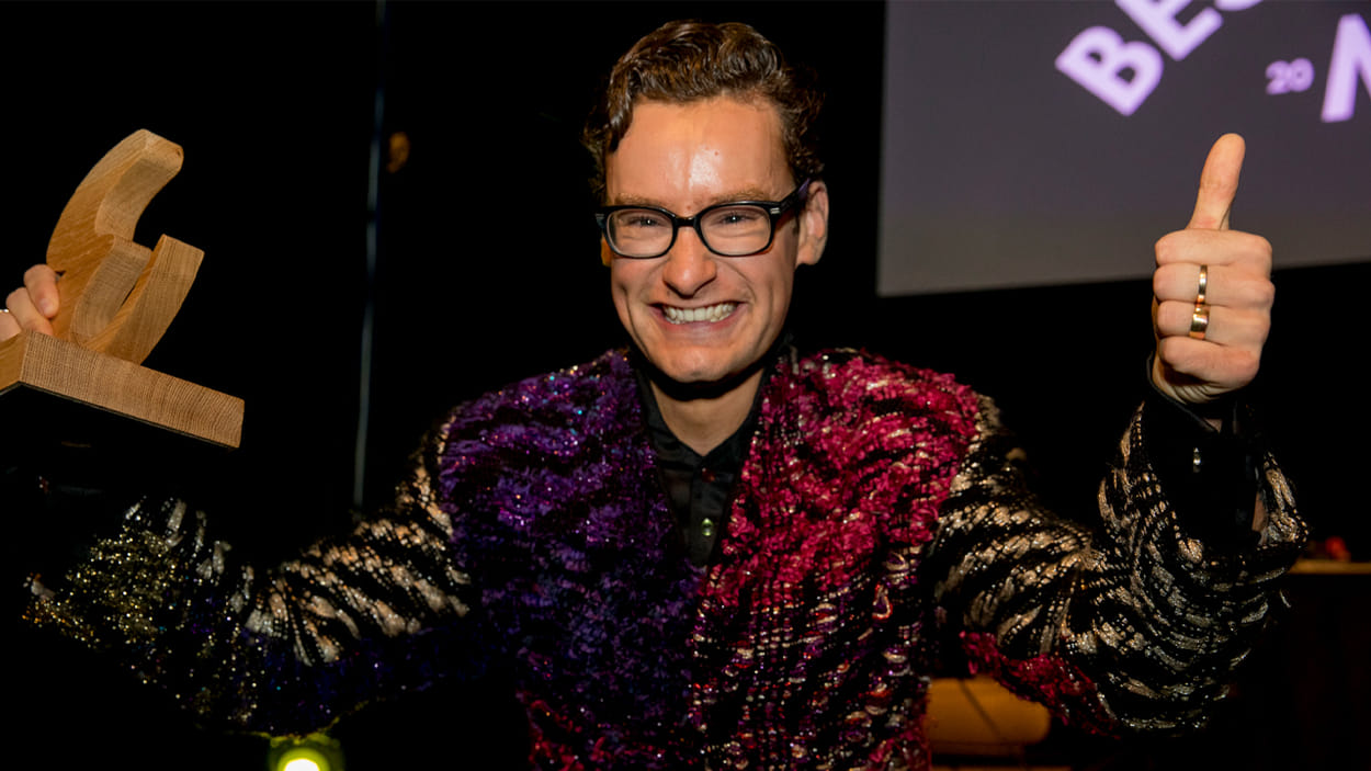 Stijlvol bij DWDD met Splinter Chabot, Best Geklede Man van 2019. - De ...